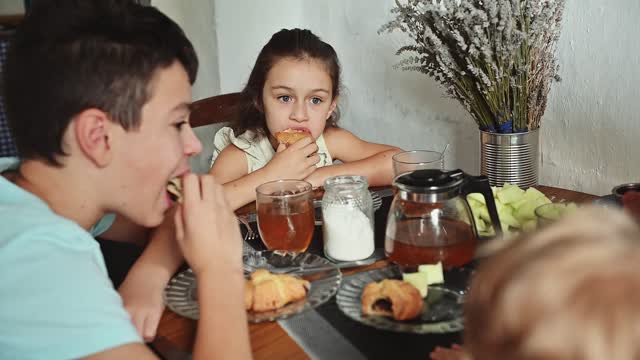 Amish Woman Inside The House With Her Two Kids When Her Husband Comes ...