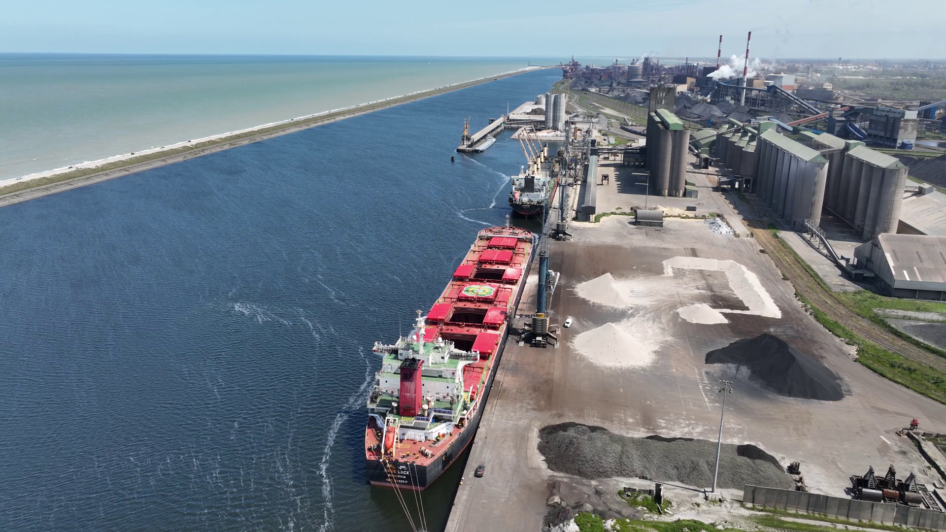 Transportation Of Raw Materials Ship Bulk Stock Footage SBV-348667858 ...