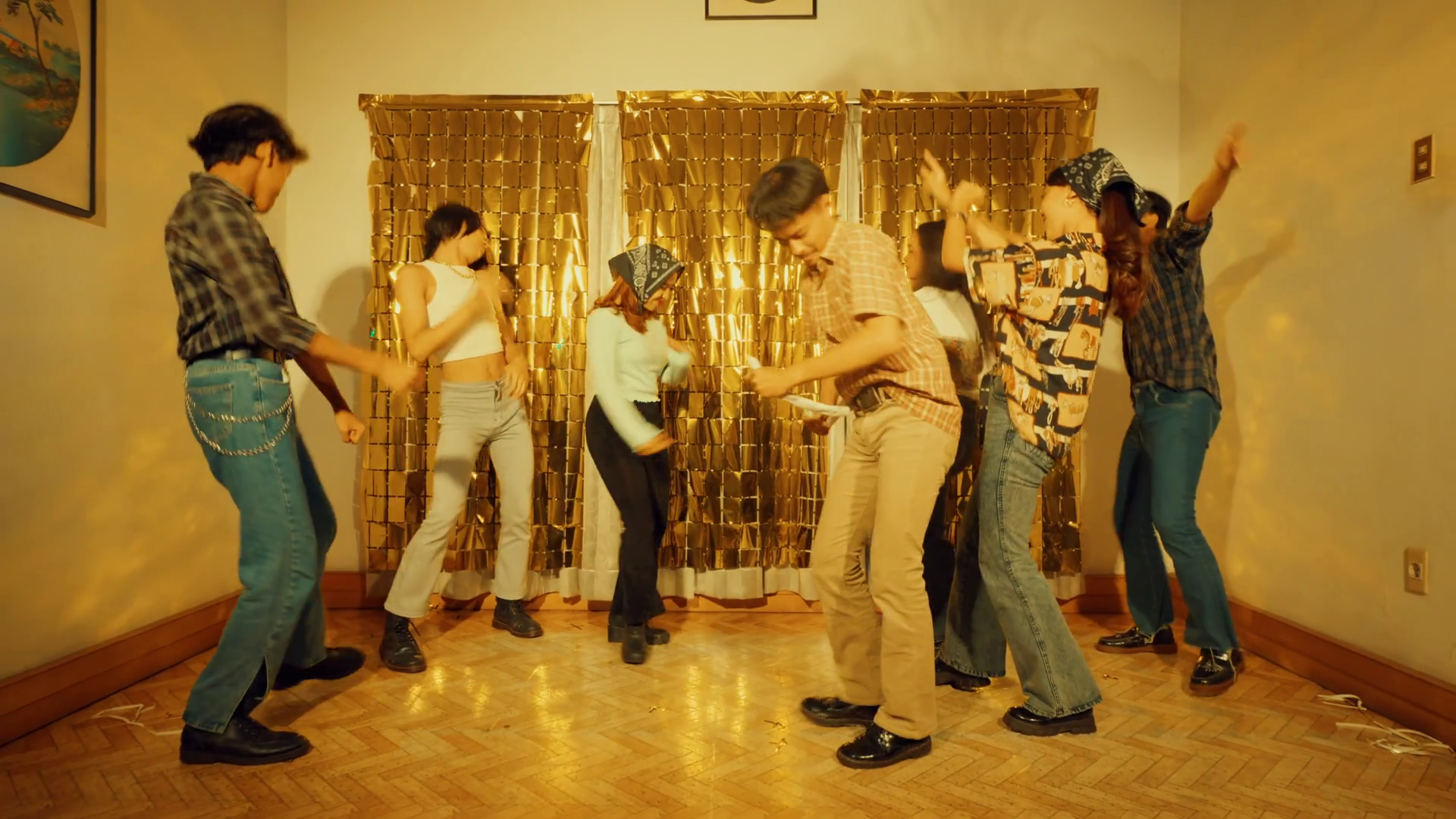 A Group Of Asian Teenagers Celebrating Prom Stock Footage SBV-348365283 ...