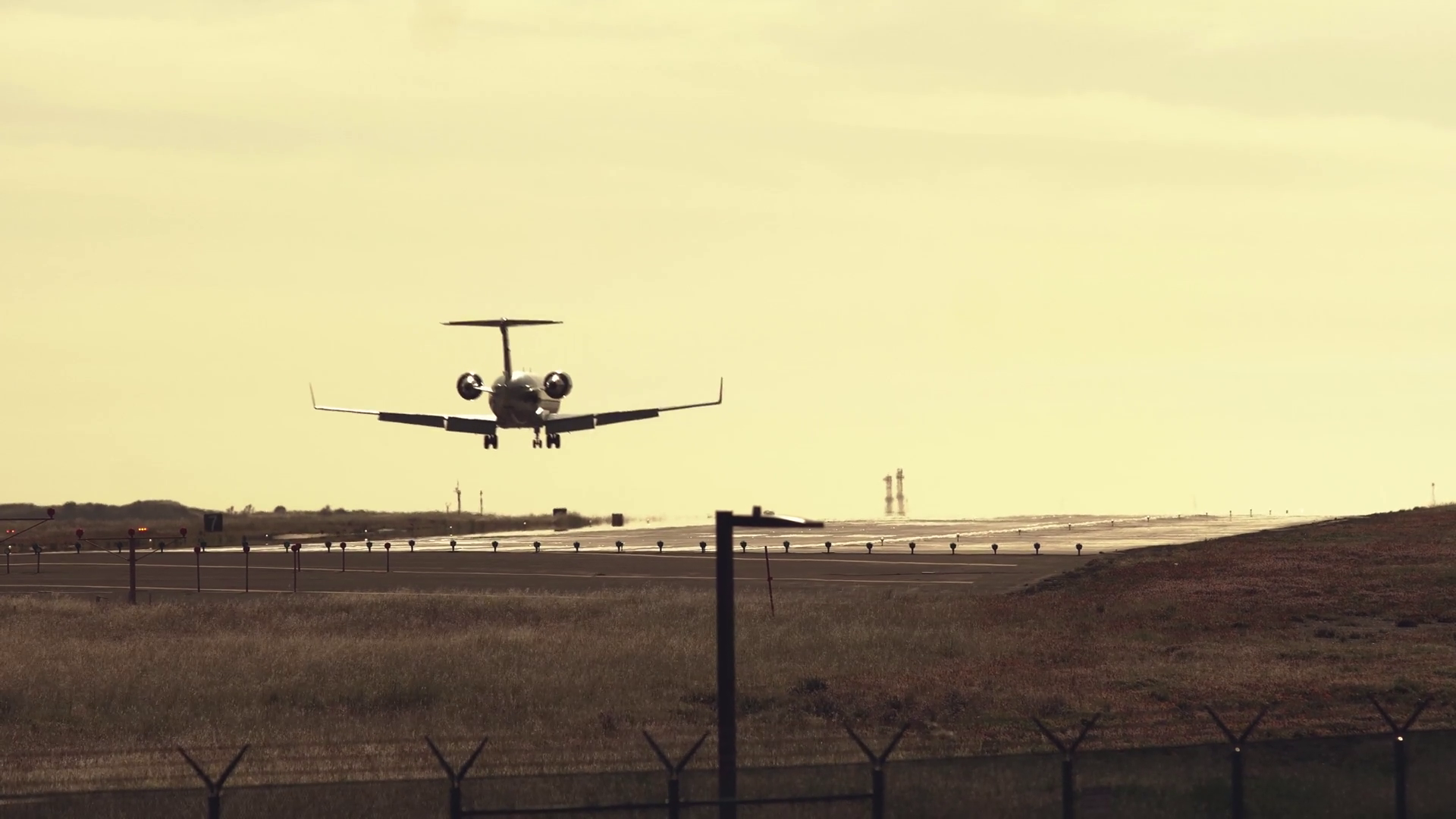 Landing Plane At Los Angeles International Stock Footage SBV-351662059 ...