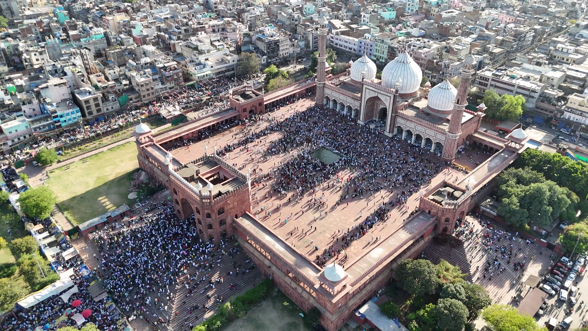 4k Aerial Drone Footage Of Jama Masjid Stock Footage SBV-352744406 ...