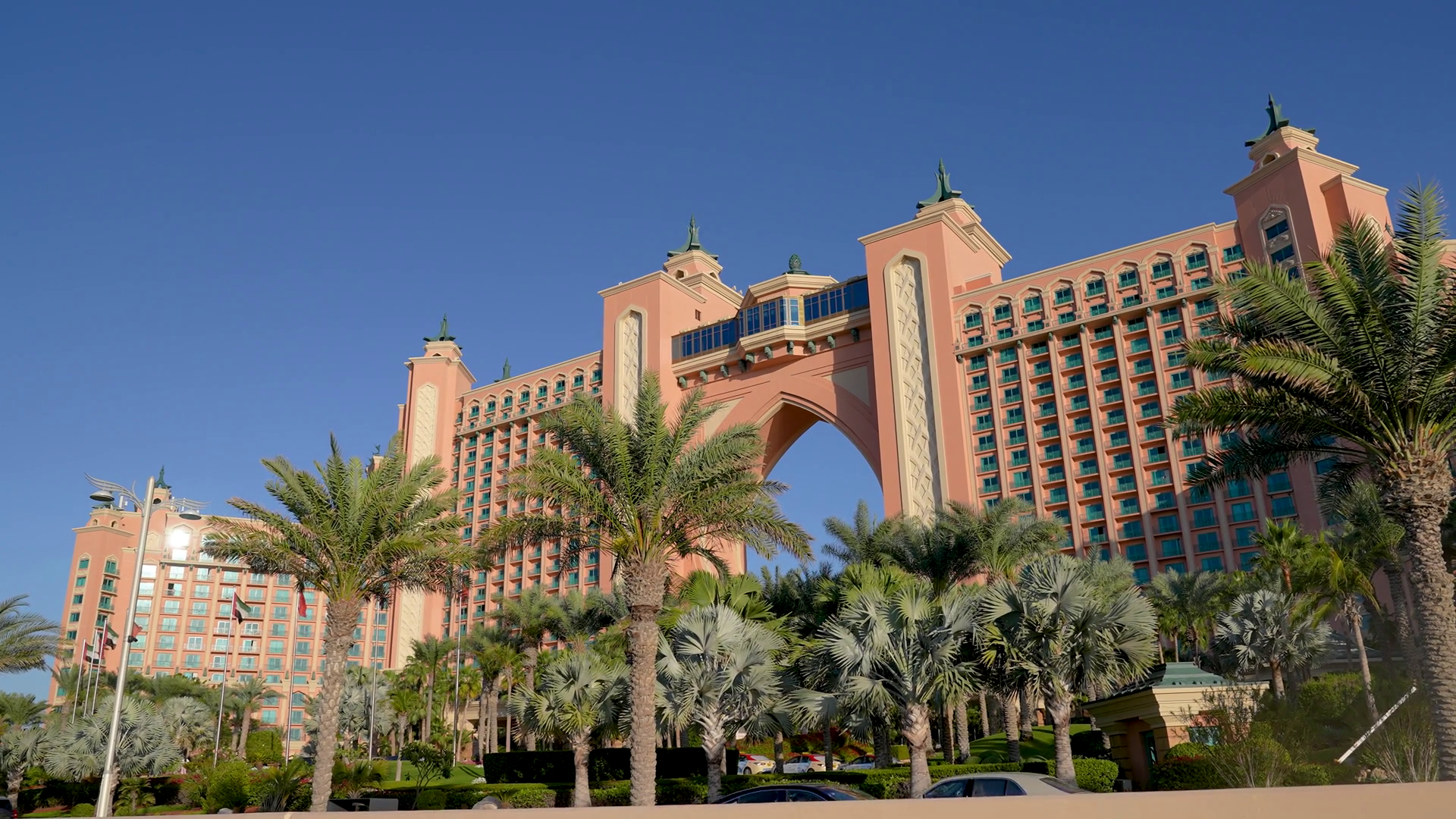 Atlantis In Palm Jumeirah Palace In Dubai Stock Footage SBV-348891789 ...