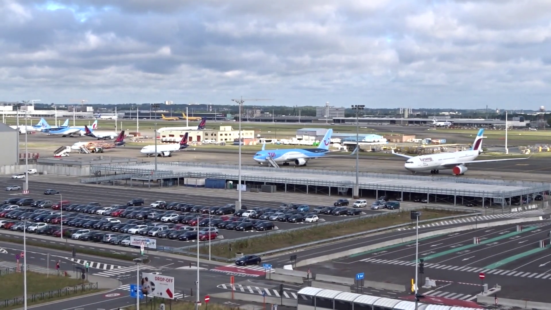 Airport Apron Overview (runway Taxiway Stock Footage SBV-352746508 ...